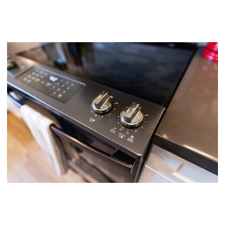 Modoc Kitchen and Bathroom Renovation - Phoenix - by Haus Interior | Houzz