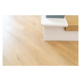 Soho Craftsman | Modin Rigid LVP Collection Customer Space | TX ...