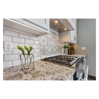 De Pere Modern Farm house - Country - Kitchen - Other - by ABK ...