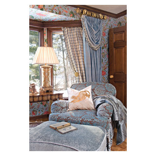 Oconomowoc Lake, Wisconsin Master Bedroom Sitting Area - Traditional ...