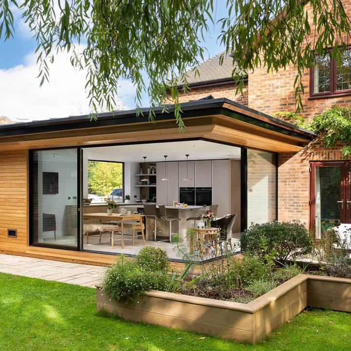 75 Beautiful Side House Exterior Ideas and Designs - April 2026 | Houzz UK