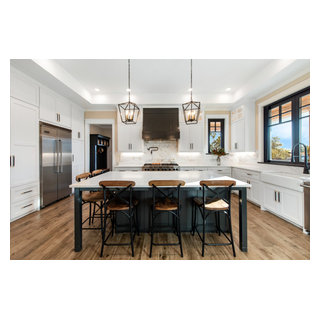 Entertainer's Dream - Country - Kitchen - Dallas - by Bohannon Design ...