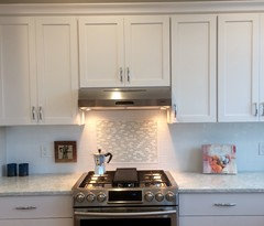 Saunderstown Kitchen - Cambria Montgomery Quartz - Contemporary ...