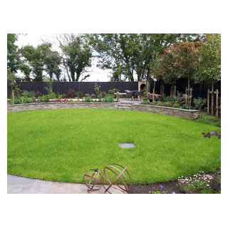 Split Level, Slightly Sloping Garden - Other - by Brett Hardy ...