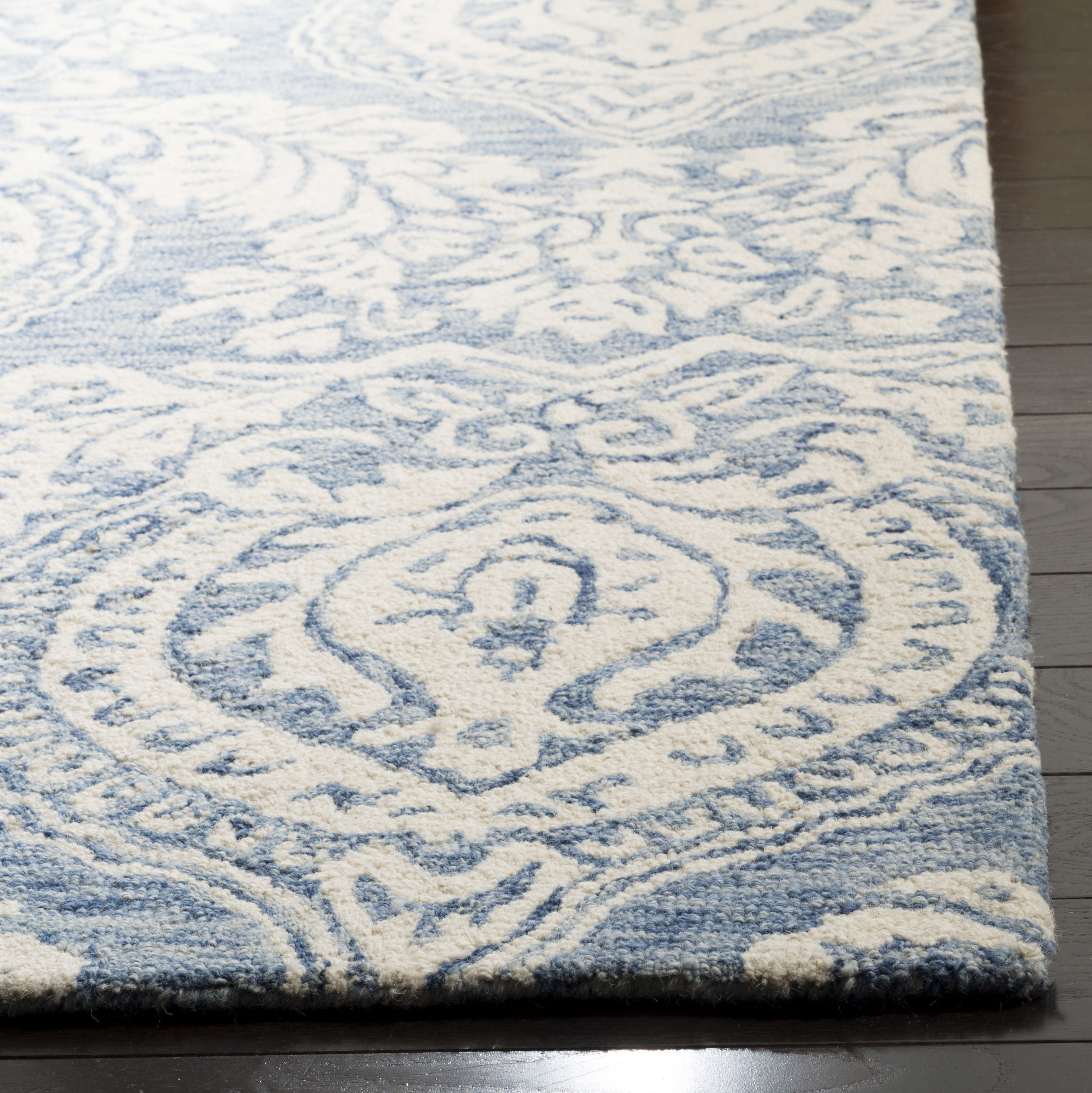 Safavieh Micro-Loop Mlp512M Shag Rug, Blue/Ivory, 2'3"x7'0" Runner ...