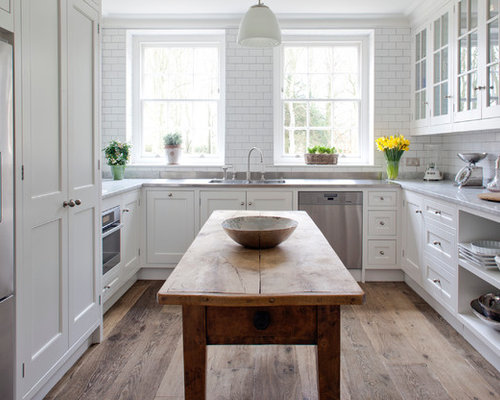 Enclosed Kitchen Design Ideas & Remodel Pictures | Houzz
