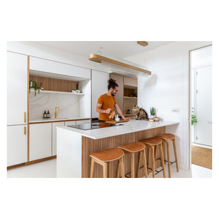Compact Scandi - Scandinavian - Kitchen - London - by Sola Kitchens ...