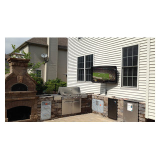 Outdoor TV Enclosure for your outdoor entertainment area - Patio ...