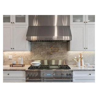 Omega kitchen Anson white painted door Stainless Steel appliances gold ...