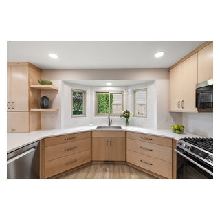 Showplace EVO Frameless Milan Kitchen & Laundry in Natural Maple ...