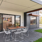 Wedgetail Retreat - Beach Style - Kitchen - Perth - by Mikasa Designs