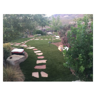 El Paso Franklin Mountain Home turf with flagstone - Amerikanischer ...