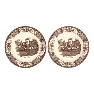 Late 20th Century Vintage Decorative Hunting Plates Pair - Traditional ...