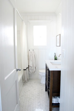Extremely small full bath