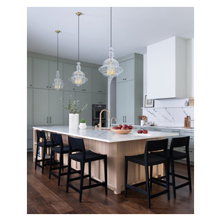 Casa Nas Colinas - Mediterranean - Kitchen - Austin - by Britt Design ...