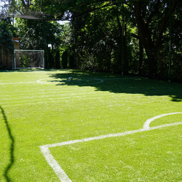 75 Beautiful Backyard Soccer Field Home Design Ideas & Designs | Houzz AU