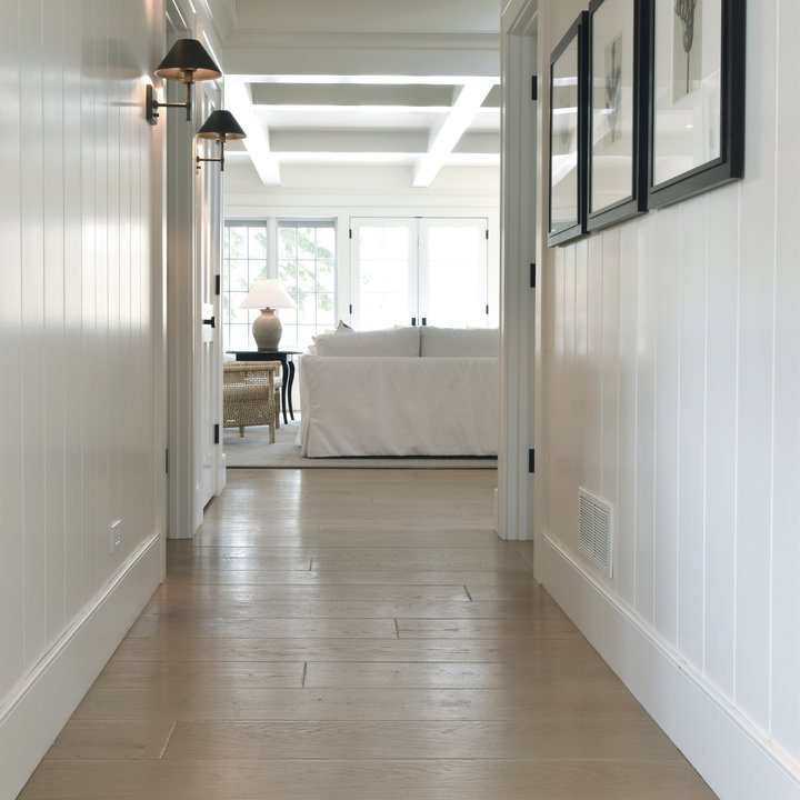 75 Shiplap Wall Hallway Ideas You'll Love - February, 2025 | Houzz