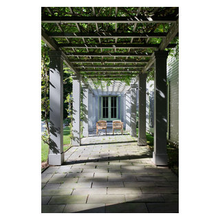 Barn in Litchfield County - Country - Veranda - Bridgeport - by ...