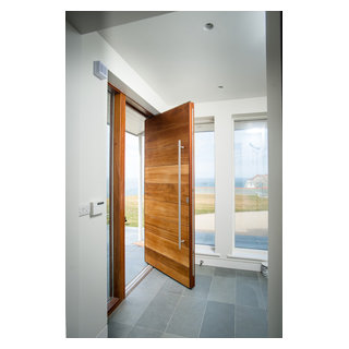 Coastal Entrance - Beach Style - Entry - Cornwall | Houzz AU