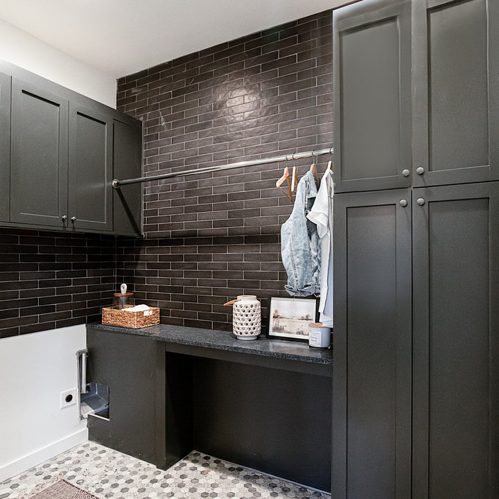 75 Beautiful Laundry Room with Subway Tile Splashback Ideas & Designs ...