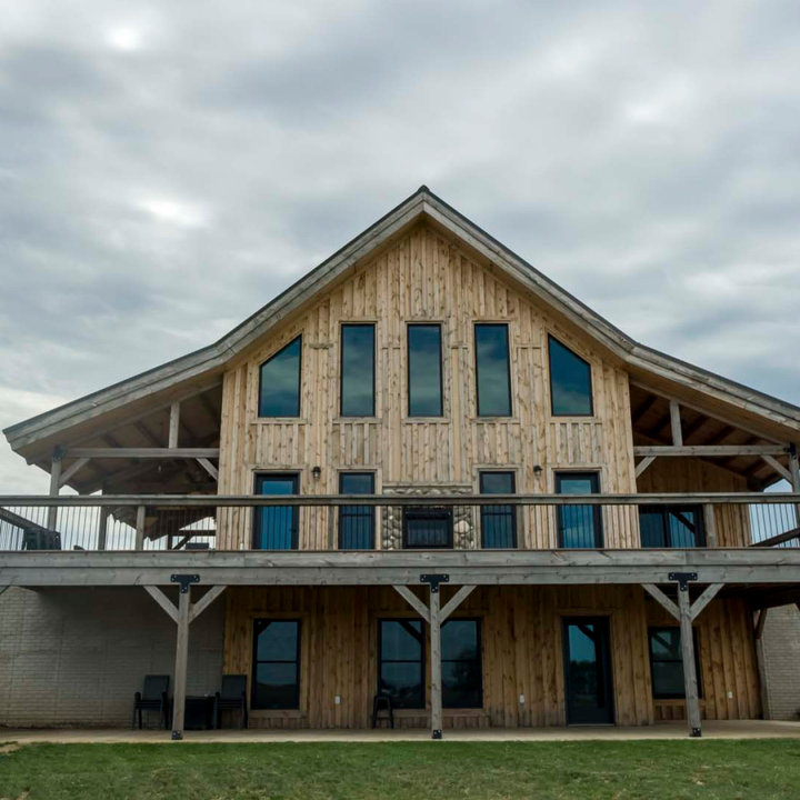 75 Rustic Board and Batten Exterior Home Ideas You'll Love - April ...