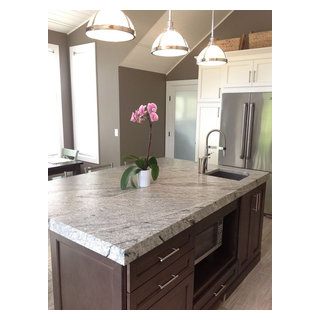 Silver Cloud Kitchen (Viscount White granite) - Kitchen - New York - by ...