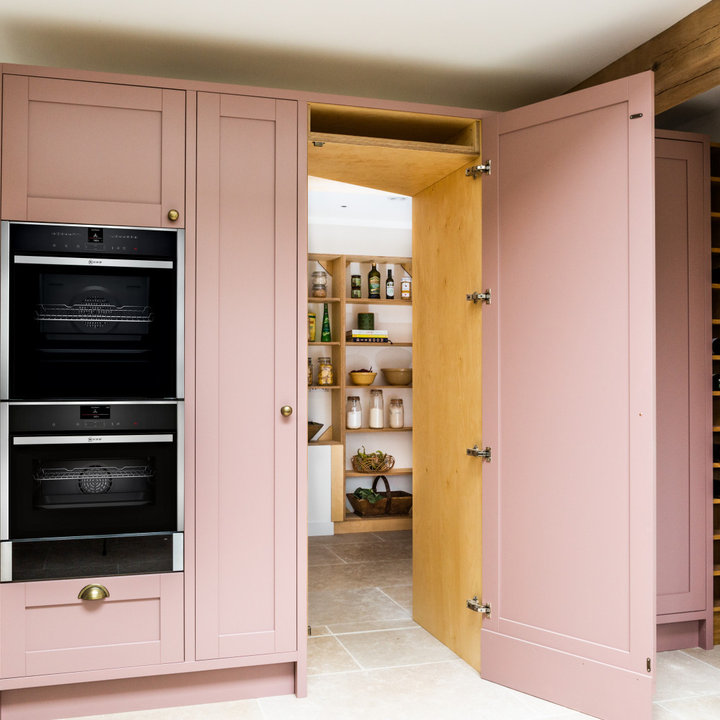 75 Kitchen with Pink Cabinets Ideas You'll Love - March, 2025 | Houzz