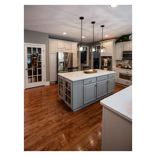 Painted Cabinetry with LaVenta Snow Drift Quartz and Travertine-Look ...