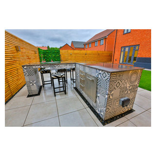The Sunken Fire Pit & Garage Conversion Project - Modern ...
