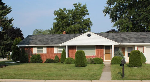 Need landscape advice and how to get the wow factor in our front yard!