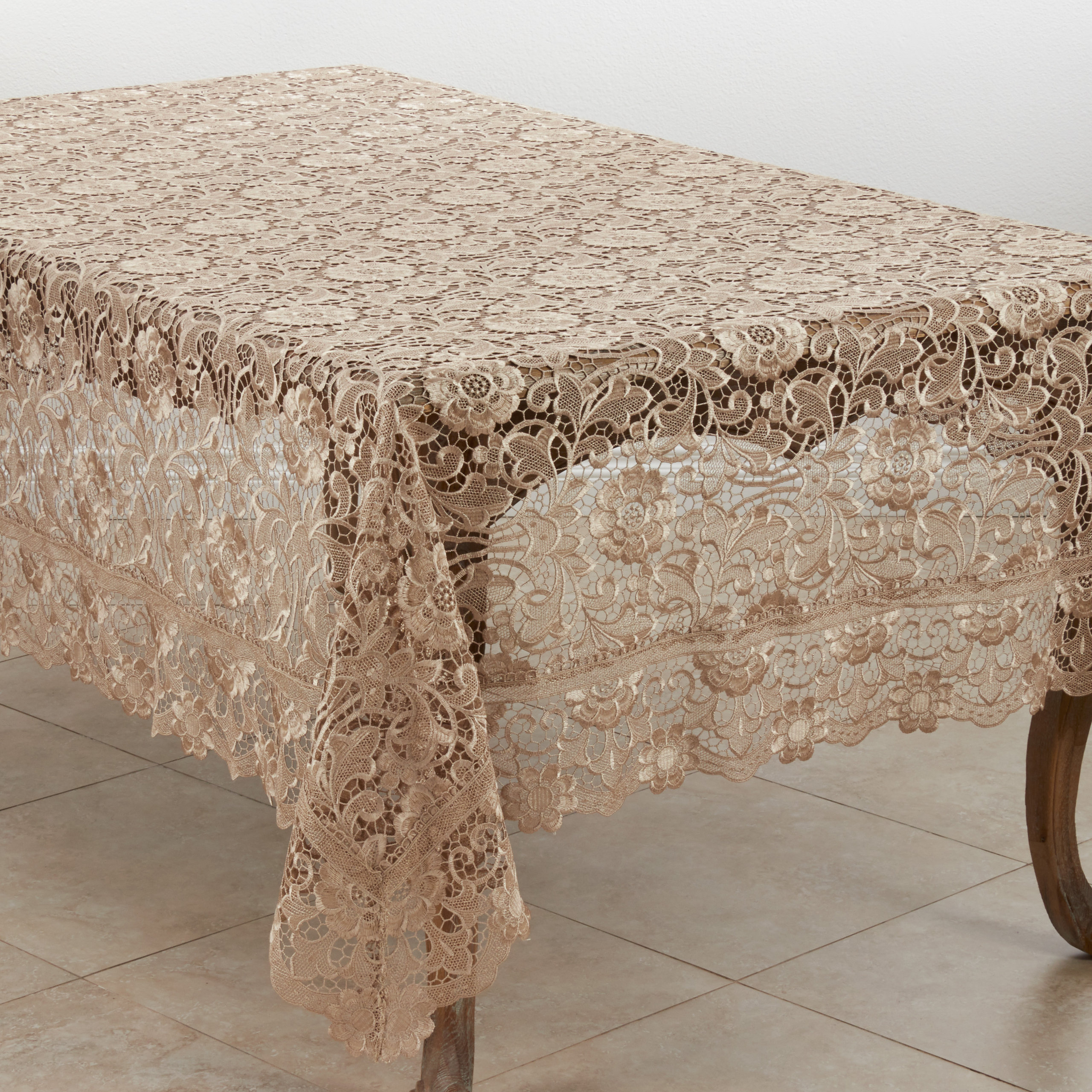 Vintage Lace Tablecloth With Floral Design, 67"x102" - Traditional ...
