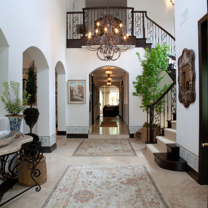 75 Vaulted Ceiling Entryway Ideas You'll Love - December, 2025 | Houzz