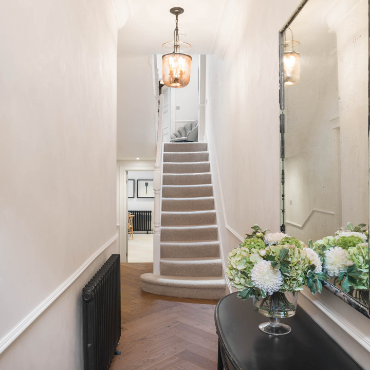 75 Beautiful Small Hallway Ideas and Designs - February 2025 | Houzz UK