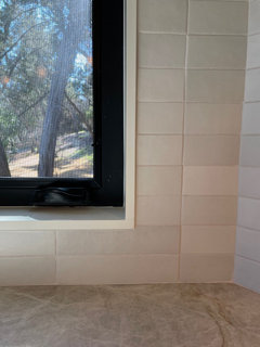 Frameless Window, Picture Frame Window, or Window with Sill?