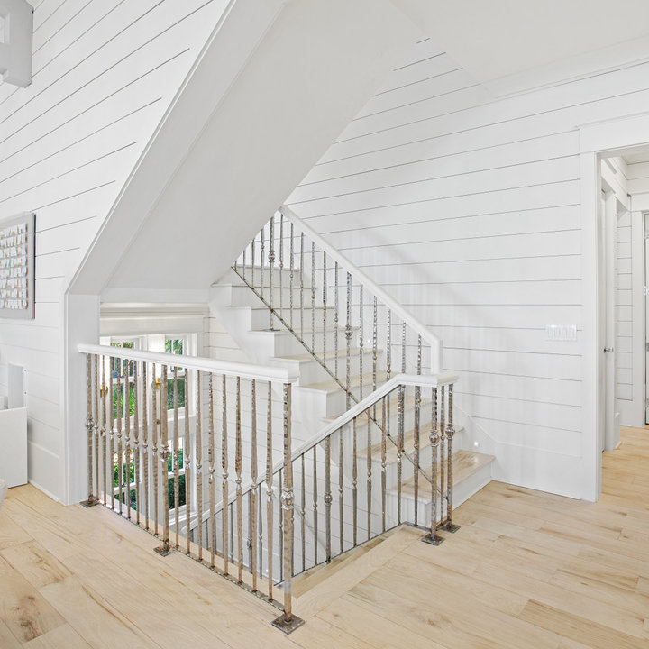 75 Beautiful Staircase with Tongue and Groove Walls Ideas and Designs ...