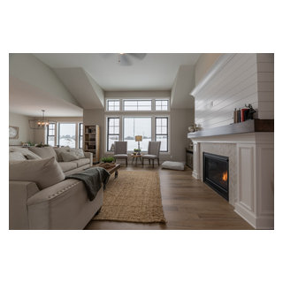 2021 Sienna Ranch Model - Farmhouse - Milwaukee - by Aspen Homes Inc ...