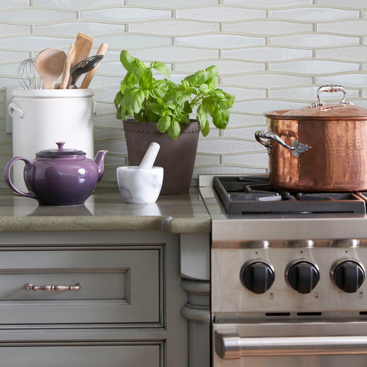 75 Beautiful Kitchen with Green Benchtop Ideas & Designs - May 2024 ...