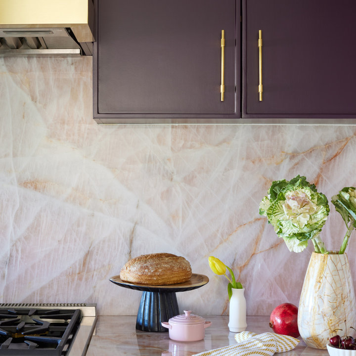 75 Kitchen with Pink Countertops Ideas You'll Love - May, 2026 | Houzz