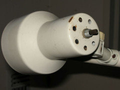 Can I change the switch+socket in a pole lamp?