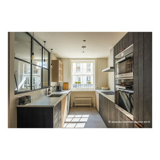 Townhouse with Exposed Brickwork in Marylebone, London - Contemporain ...