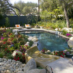 Leesburg Beacon Hill Pool Landscape - Traditional - Pool - DC Metro ...