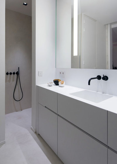 Grått i moderna badrum är allt annat än tråkigt