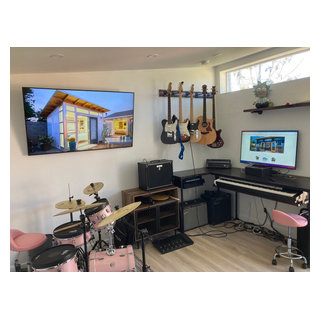 14x22 Summit Series Music Studio - Midcentury - Garden Shed and ...