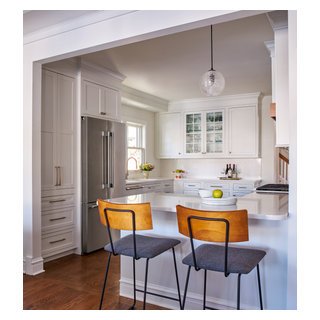 Classic Style - Transitional - Kitchen - Chicago - by DDK Kitchen ...