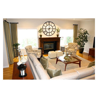 Lovely, Neutral, Eclectic , Craftsman Style Great Room~ - Craftsman ...