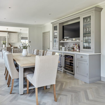 75 Beautiful Kitchen with a Chimney Breast Ideas and Designs - August ...