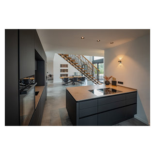 MODERN FAMILY - Contemporary - Kitchen - Essen - by ONE!CONTACT ...