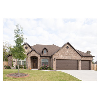 Spanish Bay - Dallas - by Acme Brick Company | Houzz