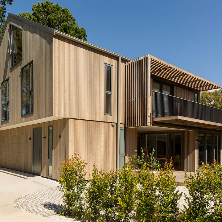 75 Beautiful Side House Exterior Ideas and Designs - February 2026 ...