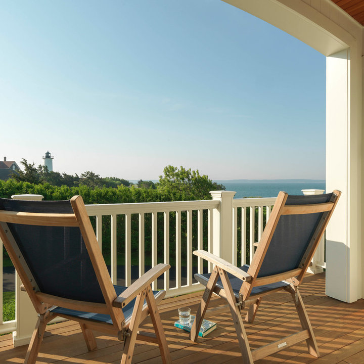 75 Wood Railing Balcony Ideas You'll Love - June, 2026 | Houzz